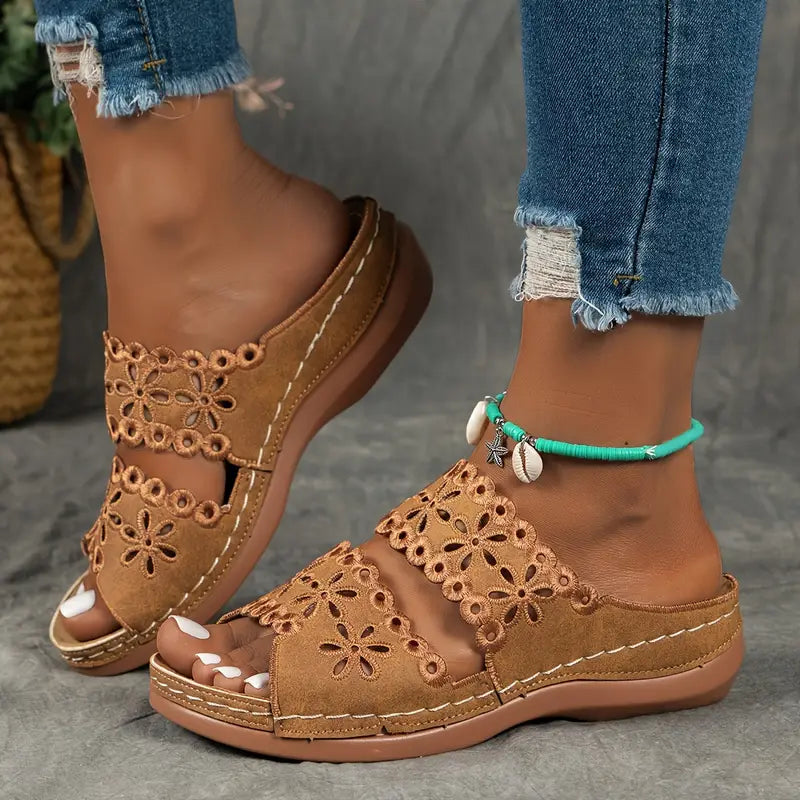 [Floral Cutout Sandals] Comfortable Women's Leather Slide Sandals – Halo